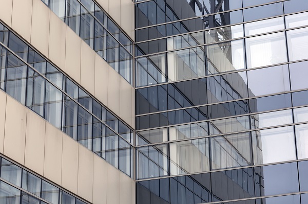 Les immeubles vitrés : les avantages pour les locaux professionnels